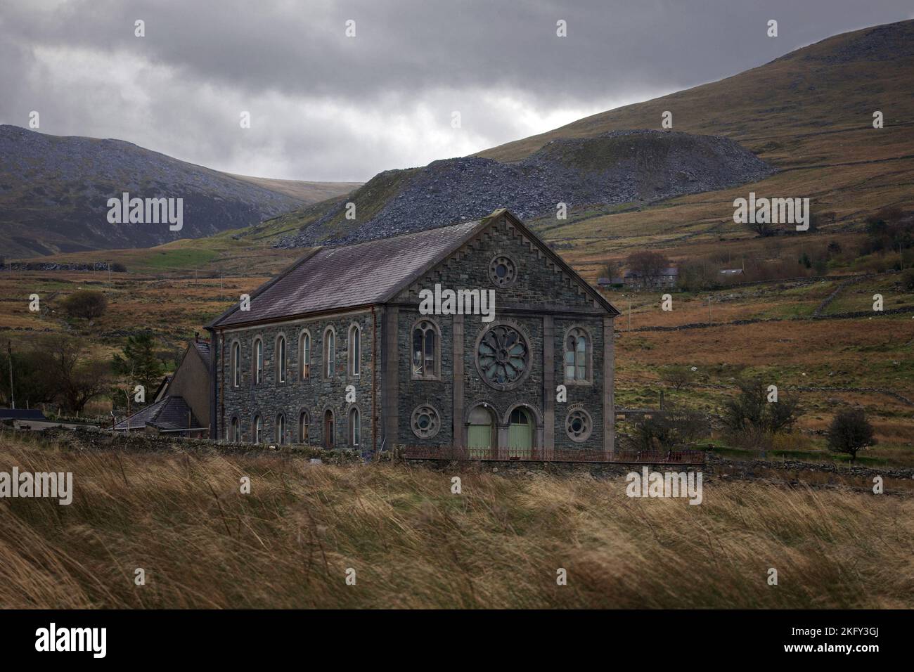 Cefn-y-Waun Welsh Calvinist Methodist Chapel in Deiniolen, North Wales ...
