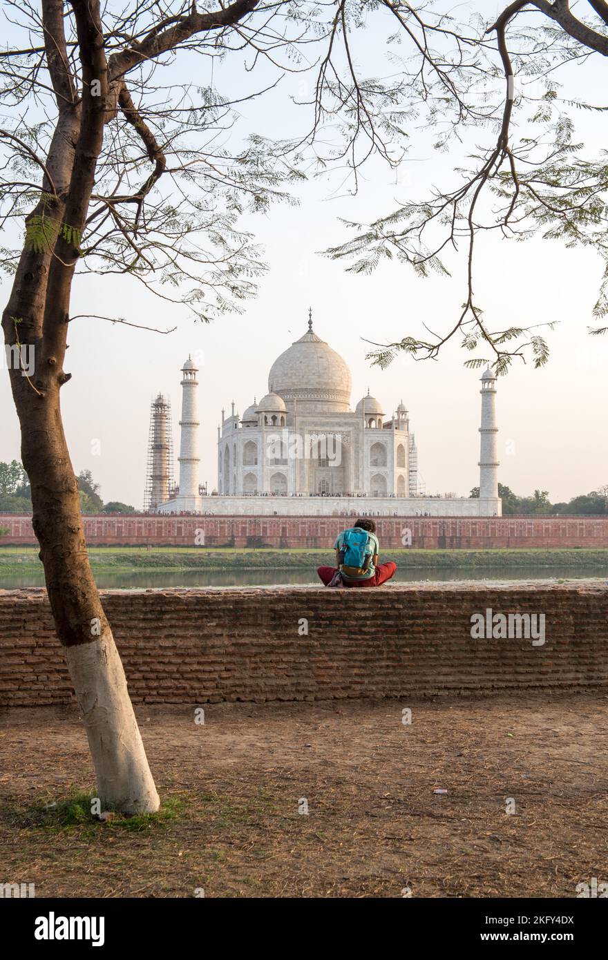 Tourist person enjoying Taj Mahal, Agra, Uttar Pradesh, India Stock ...
