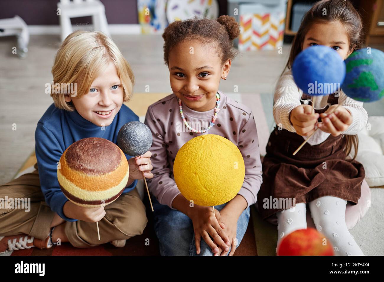 Intercultural kindergarten hi-res stock photography and images - Alamy