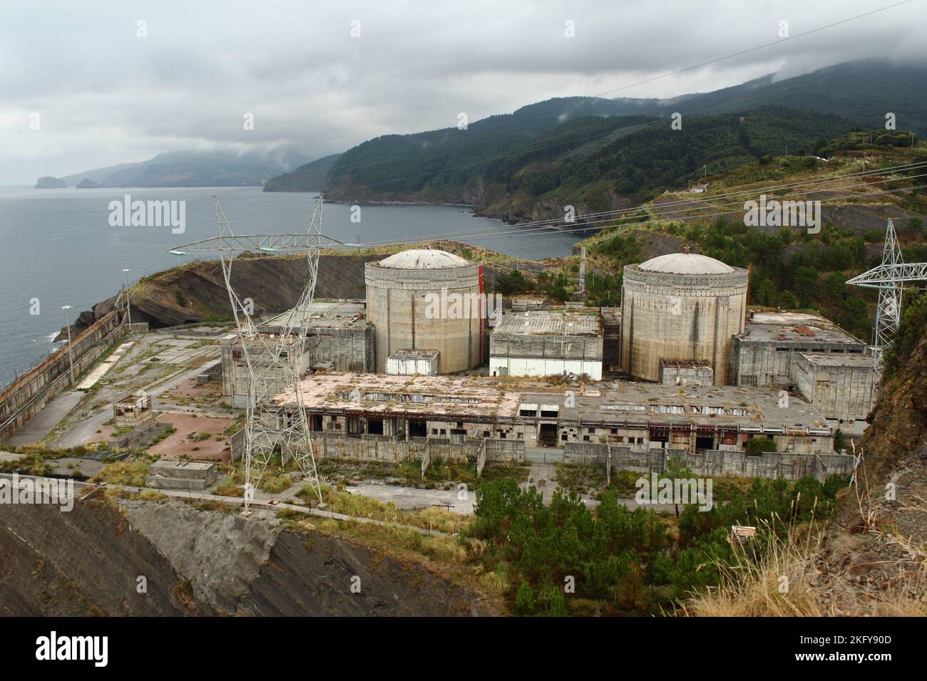 Abandoned nuclear power plant in Lemoiz, Basque Country Stock Photo - Alamy