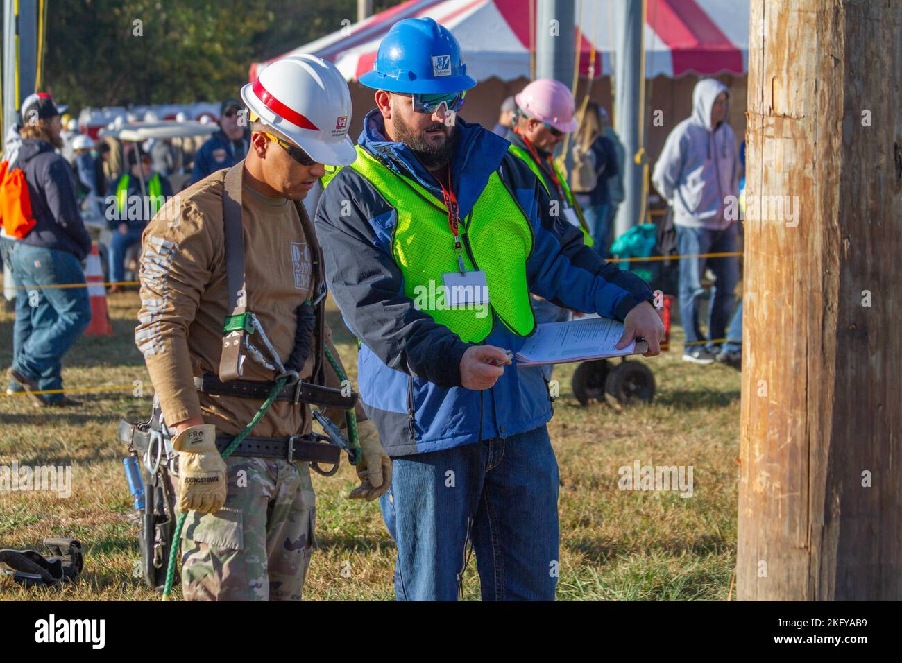 International linemans rodeo hi-res stock photography and images - Alamy