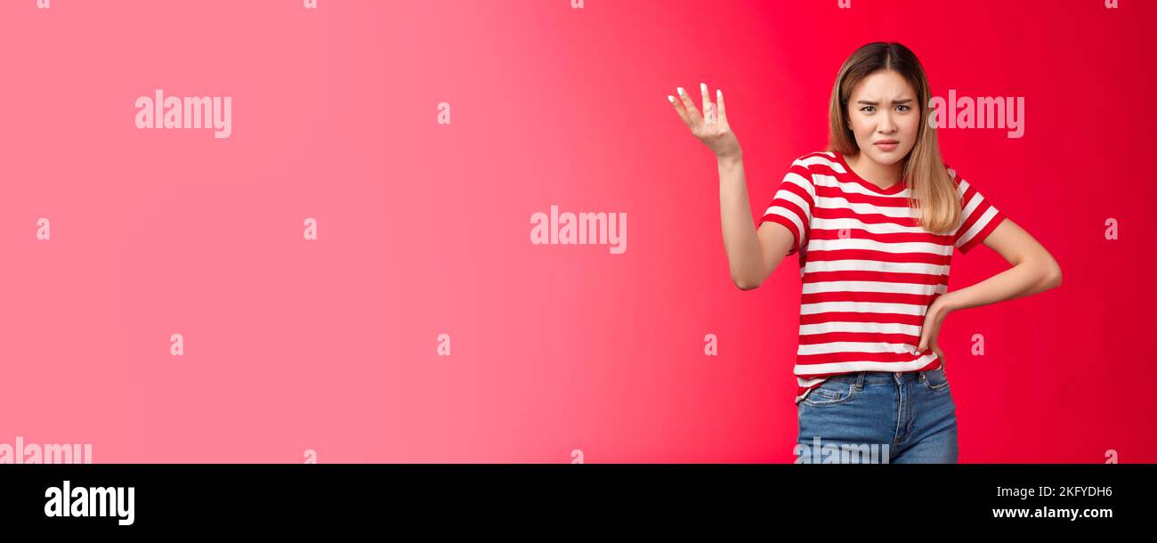 Wtf nonsense. Pissed unsatisfied female customer complain unaccepatable ...