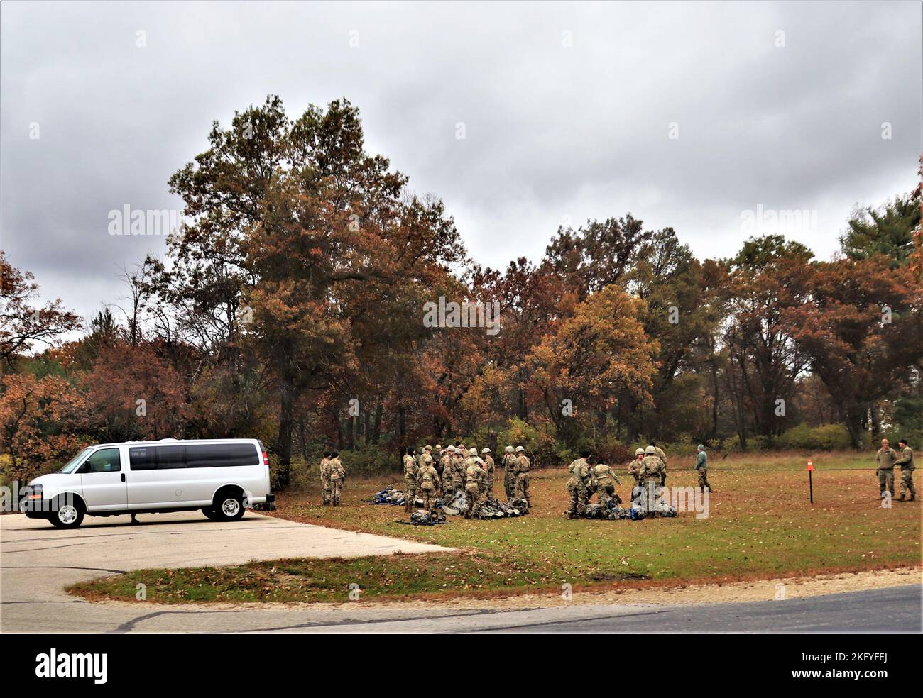Rotc drills hi-res stock photography and images - Alamy