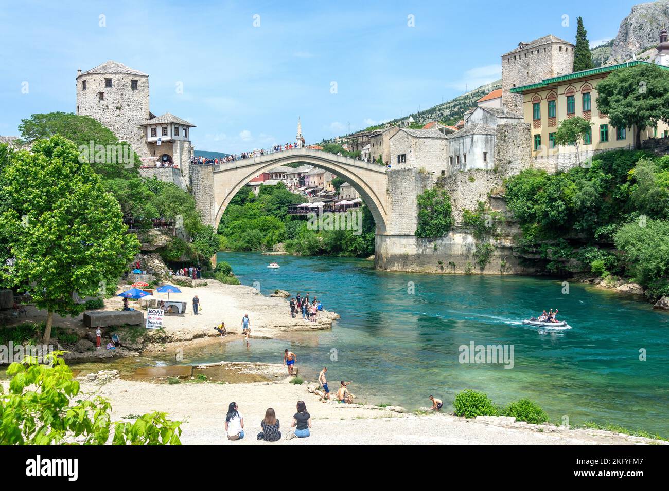 Stari Most (Mosta Bridge) over River Neretva, Old Town, Mostar, Bosnia ...