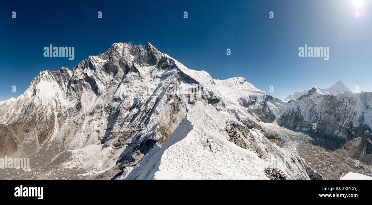Panoramic view of himalayas mountains, Mount Everest and Khumbu Glacier ...