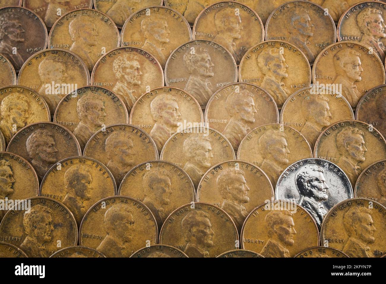 Old US silver penny in row of copper pennies Stock Photo - Alamy