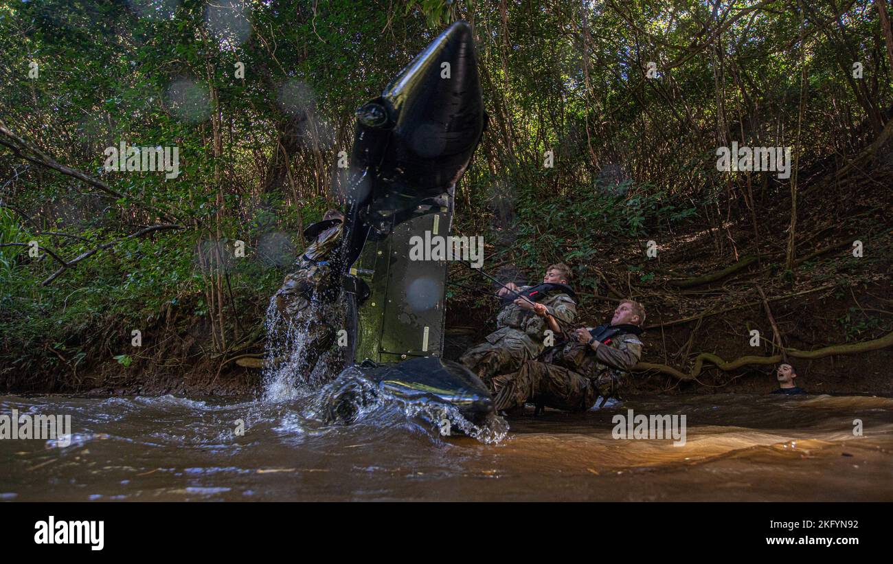 U.S. Army Soldiers participating in Jungle School perform waterborne ...