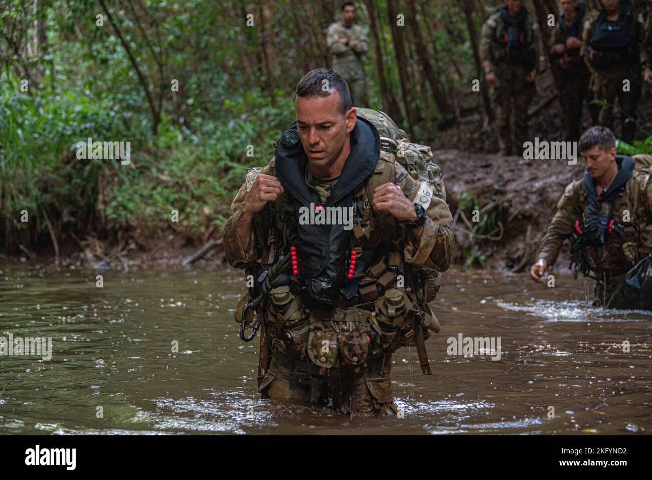U.S. Army Soldiers participating in Jungle School perform waterborne ...
