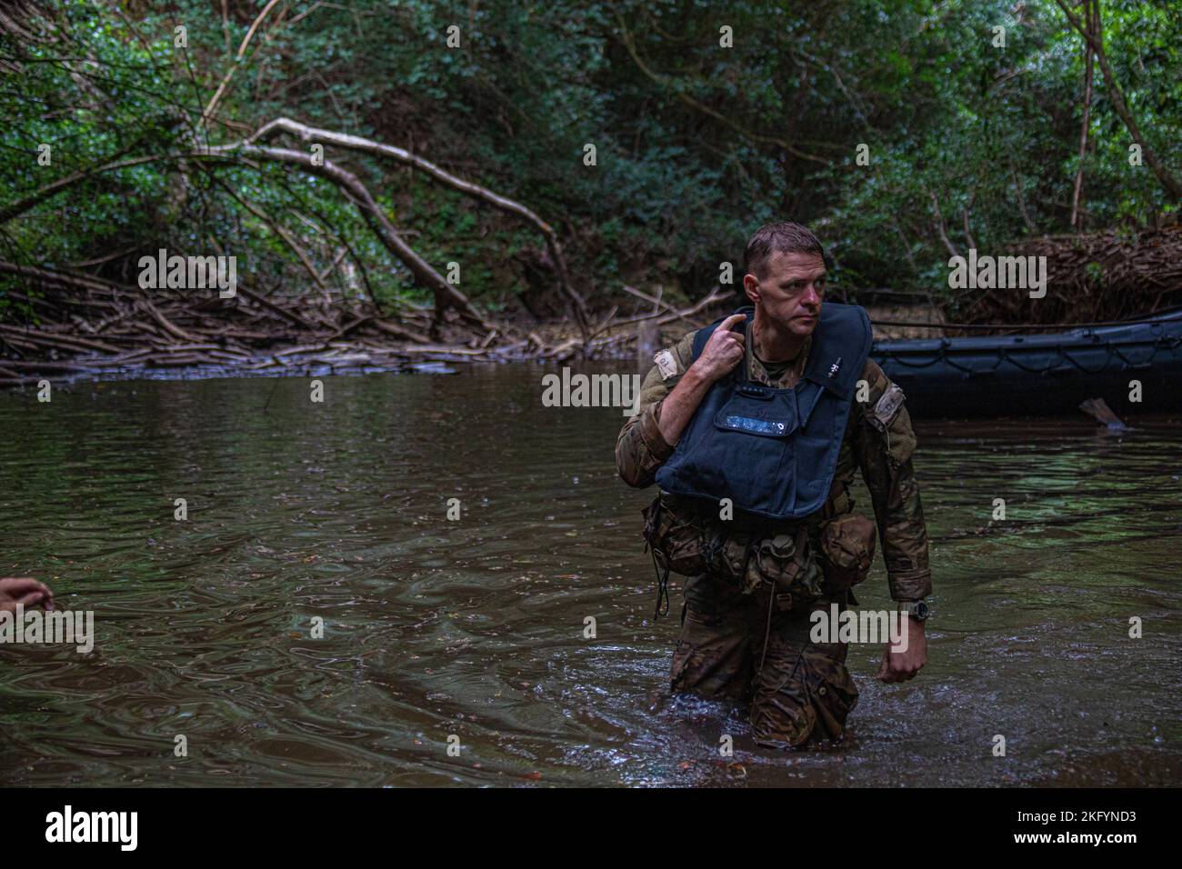 U.S. Army Soldiers participating in Jungle School perform waterborne ...