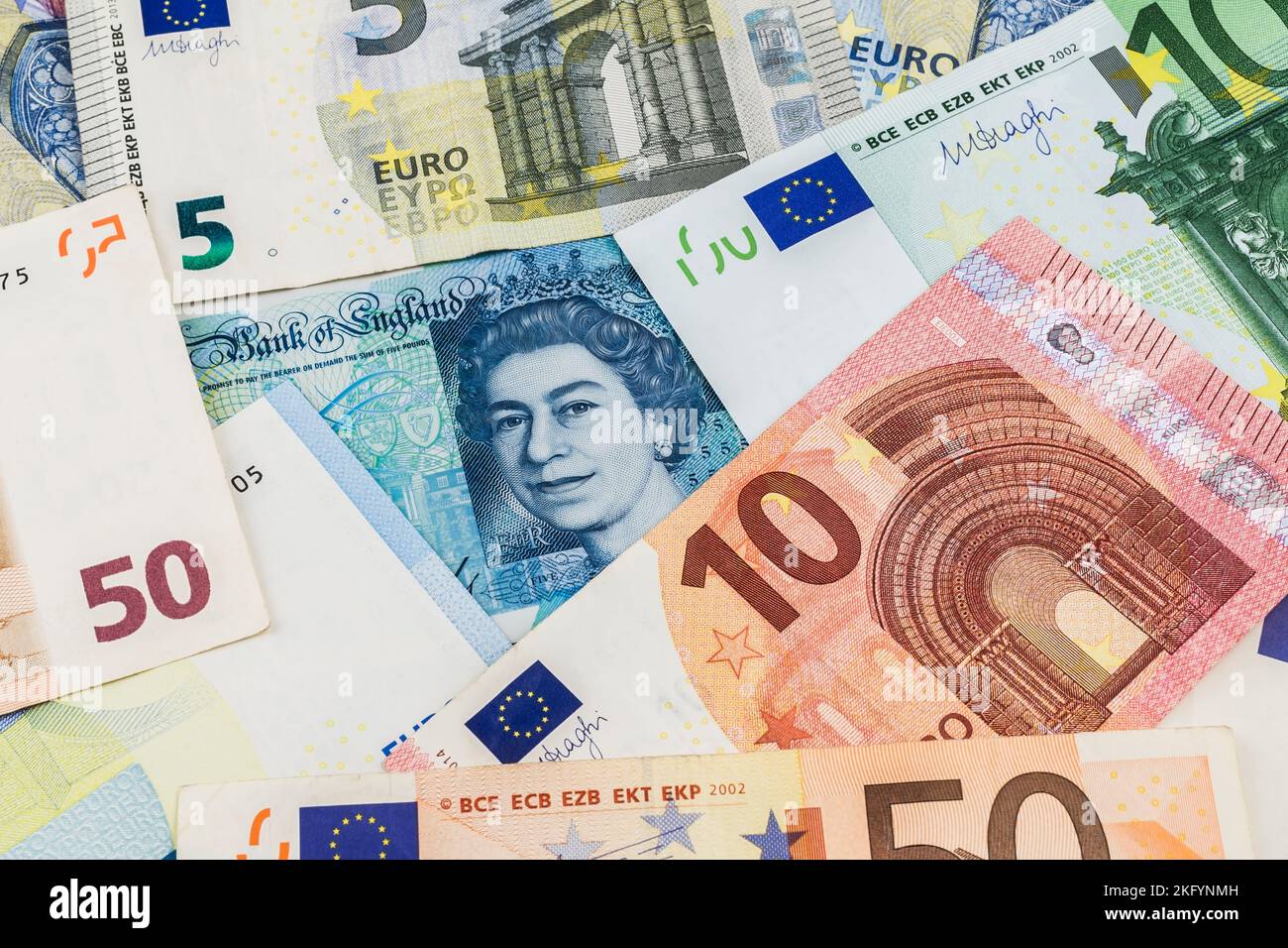 100 pound note hi-res stock photography and images - Alamy