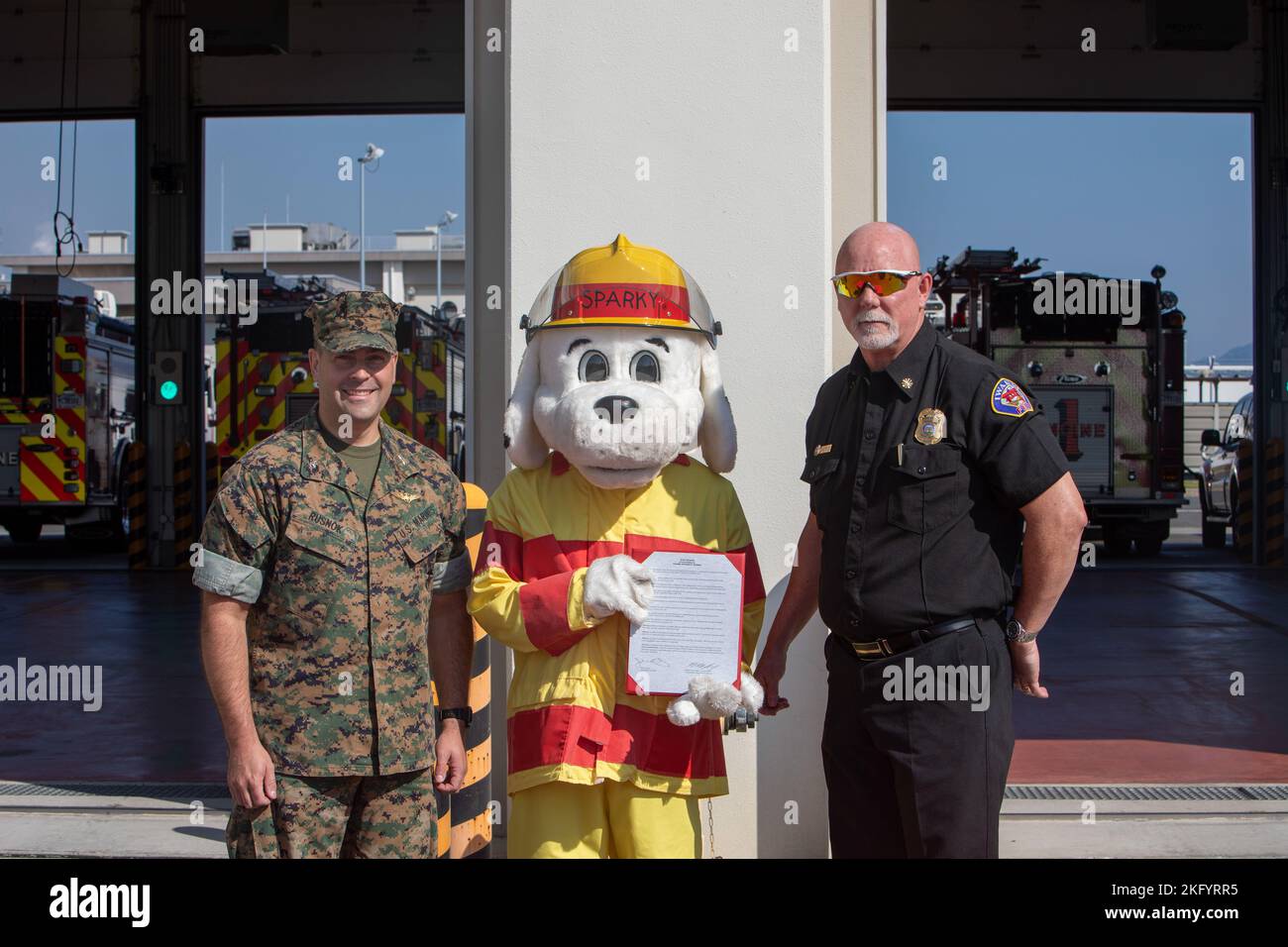 U.S. Marine Corps Col. Richard Rusnok, left, the commanding officer of ...
