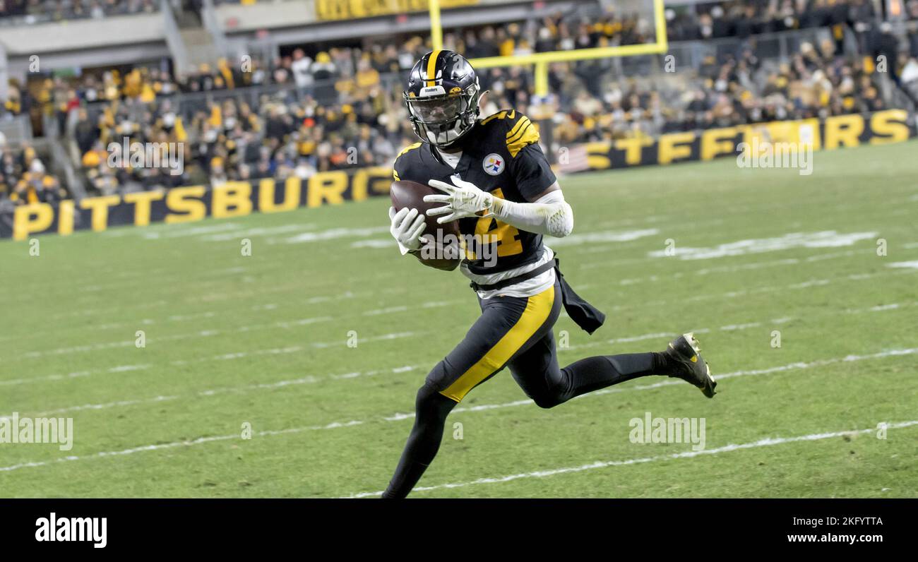 George pickens hi-res stock photography and images - Alamy