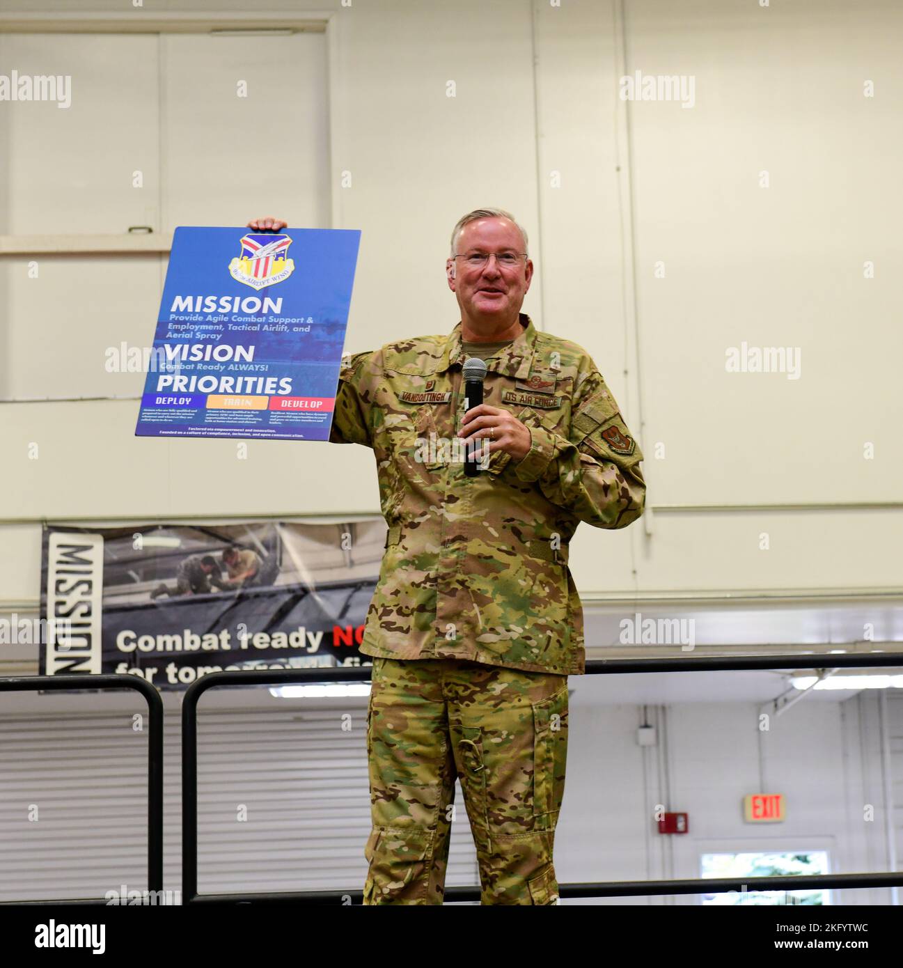 Col. Jeff Van Dootingh, commander of the 910th Airlift Wing, introduces ...