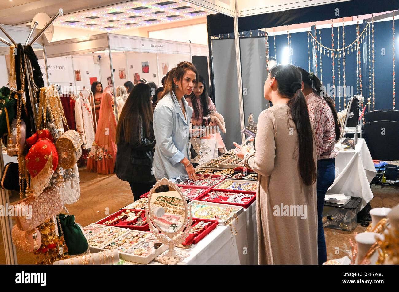 Stalls exhibitation hi-res stock photography and images - Alamy