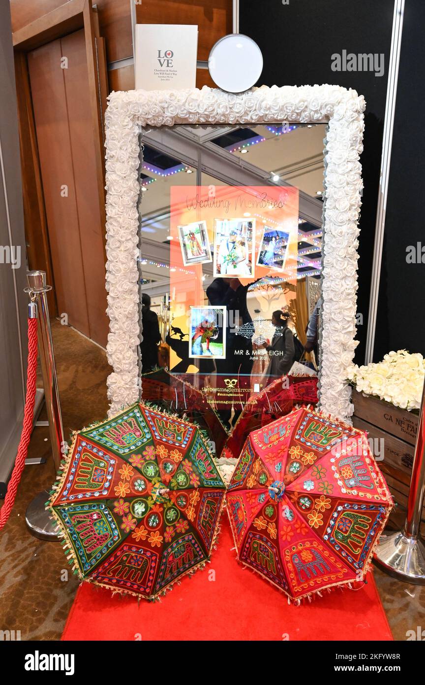 Stalls exhibitation hi-res stock photography and images - Alamy
