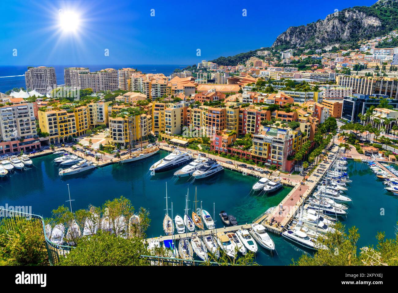 Yachts in bay near houses and hotels, Fontvielle, Monte-Carlo, Monaco ...