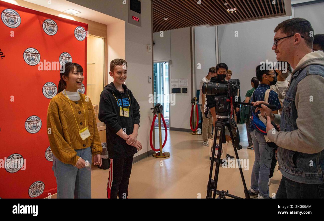 Mass Communications Specialist 3rd Class Gabriel Fields, a reporter ...
