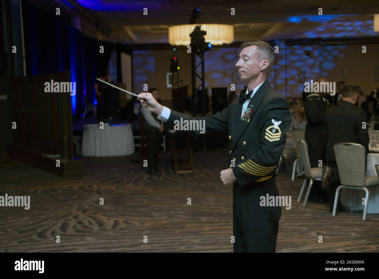 SAN DIEGO (October 16, 2022) Chief Musician Chris Bourgeois conducts ...