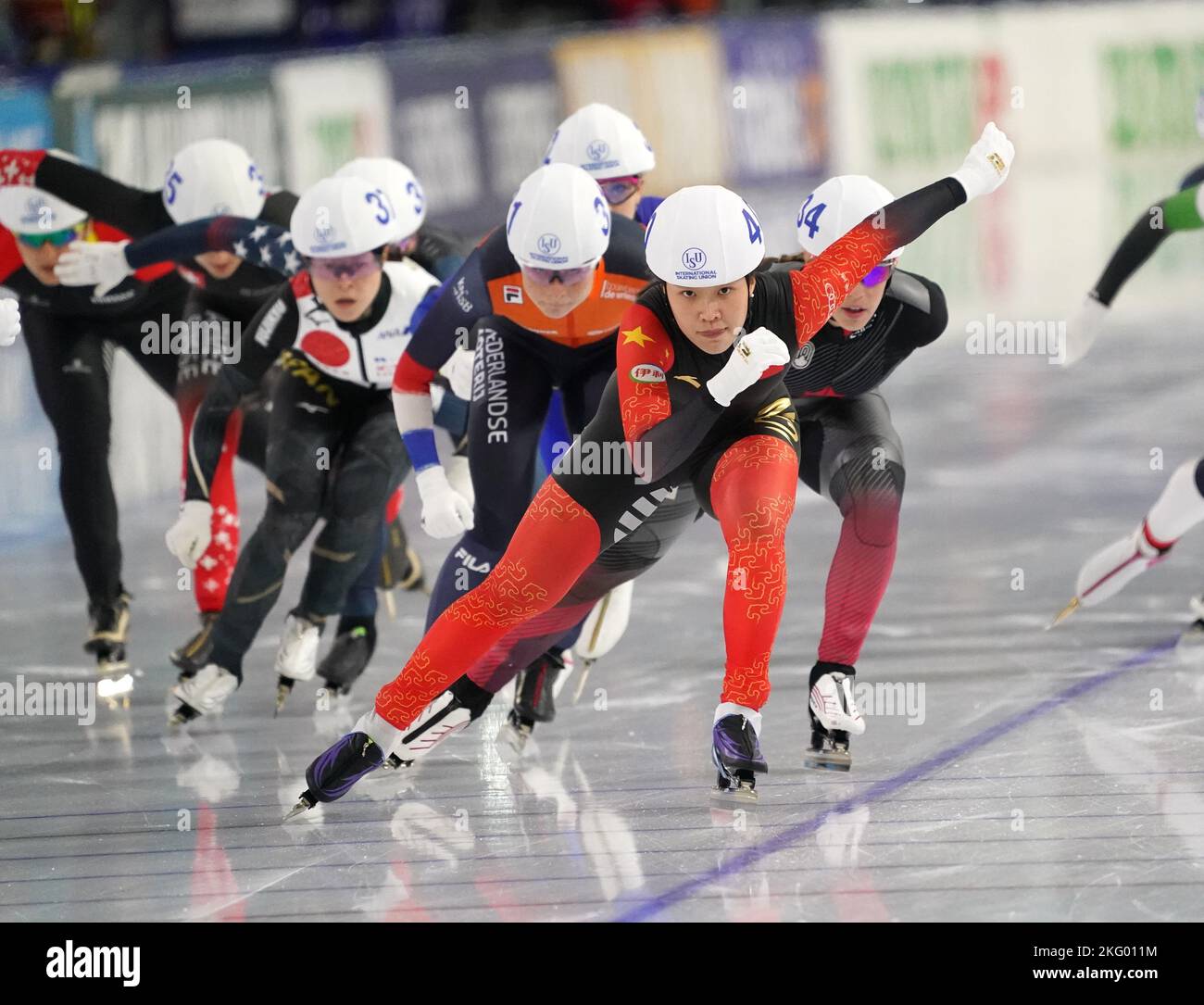 Leming Li (CHN) on the Mass start women during ISU World Cup ...