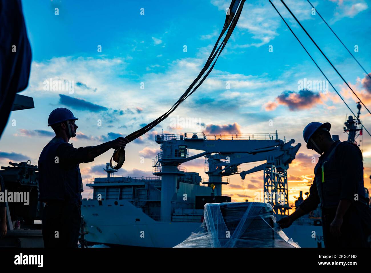 Seaman Alexis Contreras Vázquez, right, and Boatswain’s Mate Seaman ...