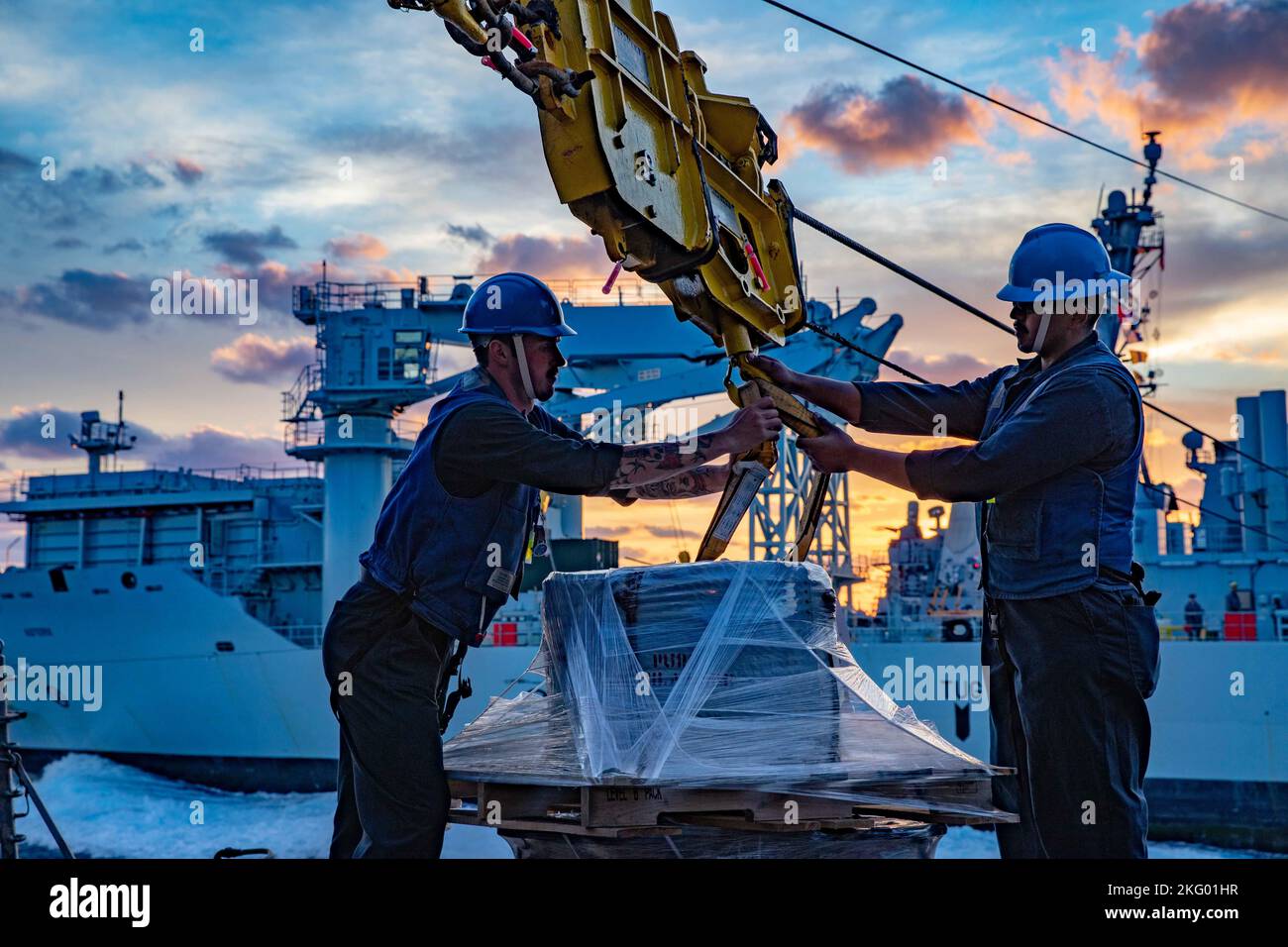Seaman Alexis Contreras Vázquez, right, and Boatswain’s Mate Seaman ...