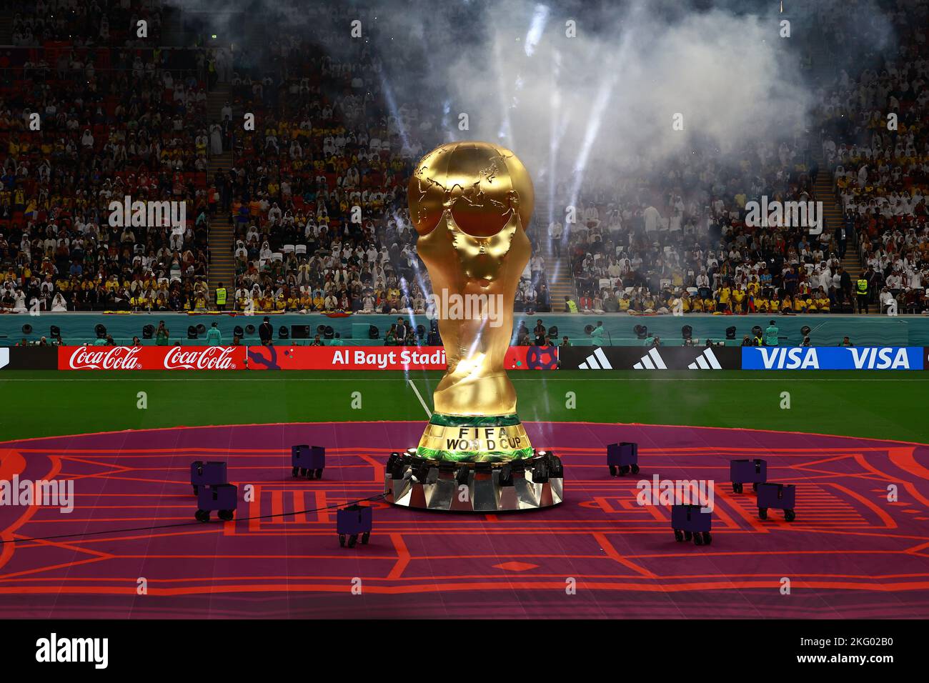 Opening show doha stadium view hi-res stock photography and images - Alamy