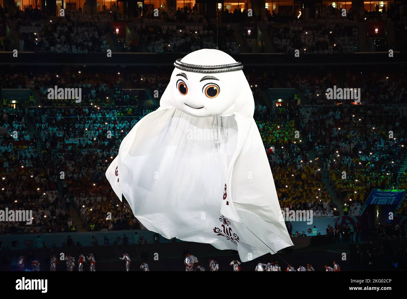 Qatar 2022 mascot hi-res stock photography and images - Alamy