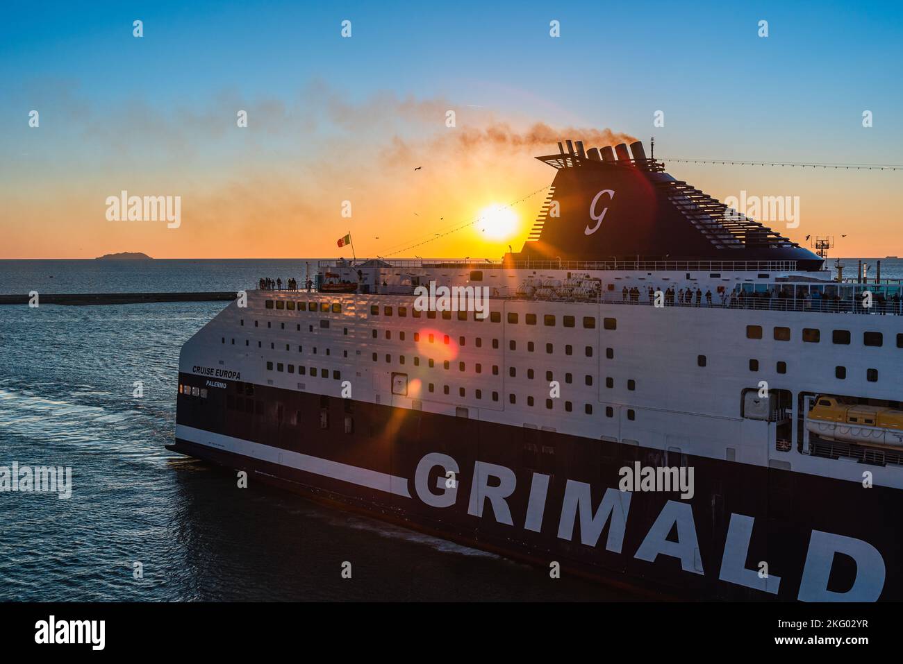 Grimaldi lines cruise hi-res stock photography and images - Alamy