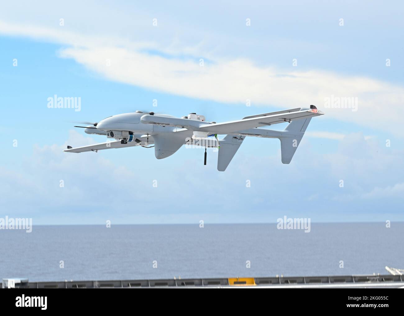 221017-N-DB801-0620 ATLANTIC OCEAN – (Oct. 17, 2022) – The L3 Harris ...