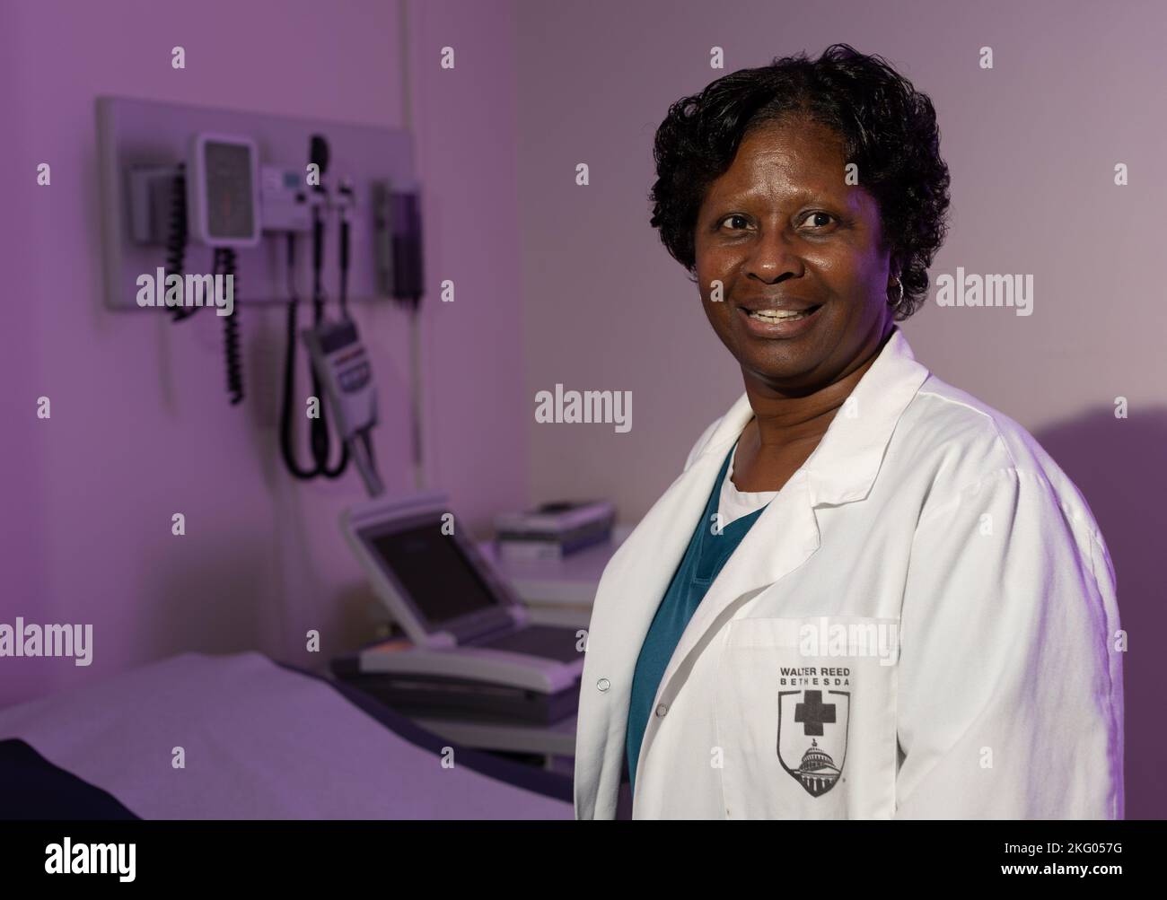 Department of health offices hi-res stock photography and images - Alamy