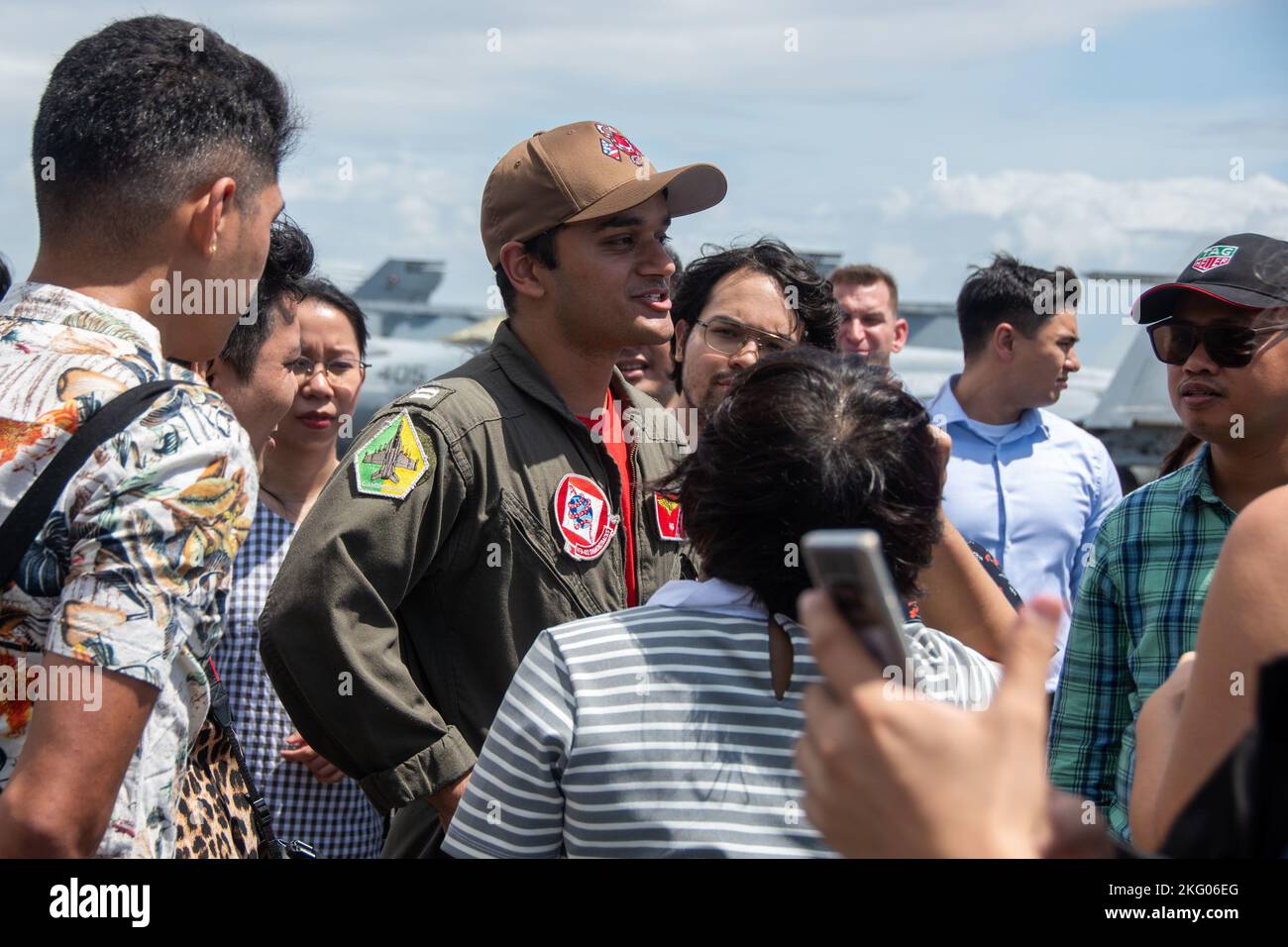 221017-N-GN523-1054 MANILA BAY (Oct. 17, 2022) Lt. Jobin Murickan ...