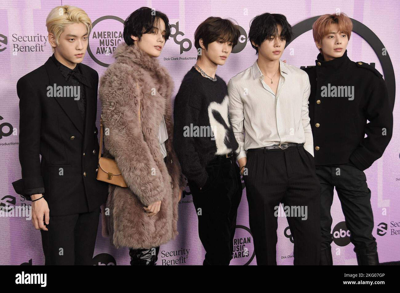 Los Angeles, USA. 20th Nov, 2022. (L-R) TXT aka TOMORROW X TOGETHER - Soobin, HueningKai ...