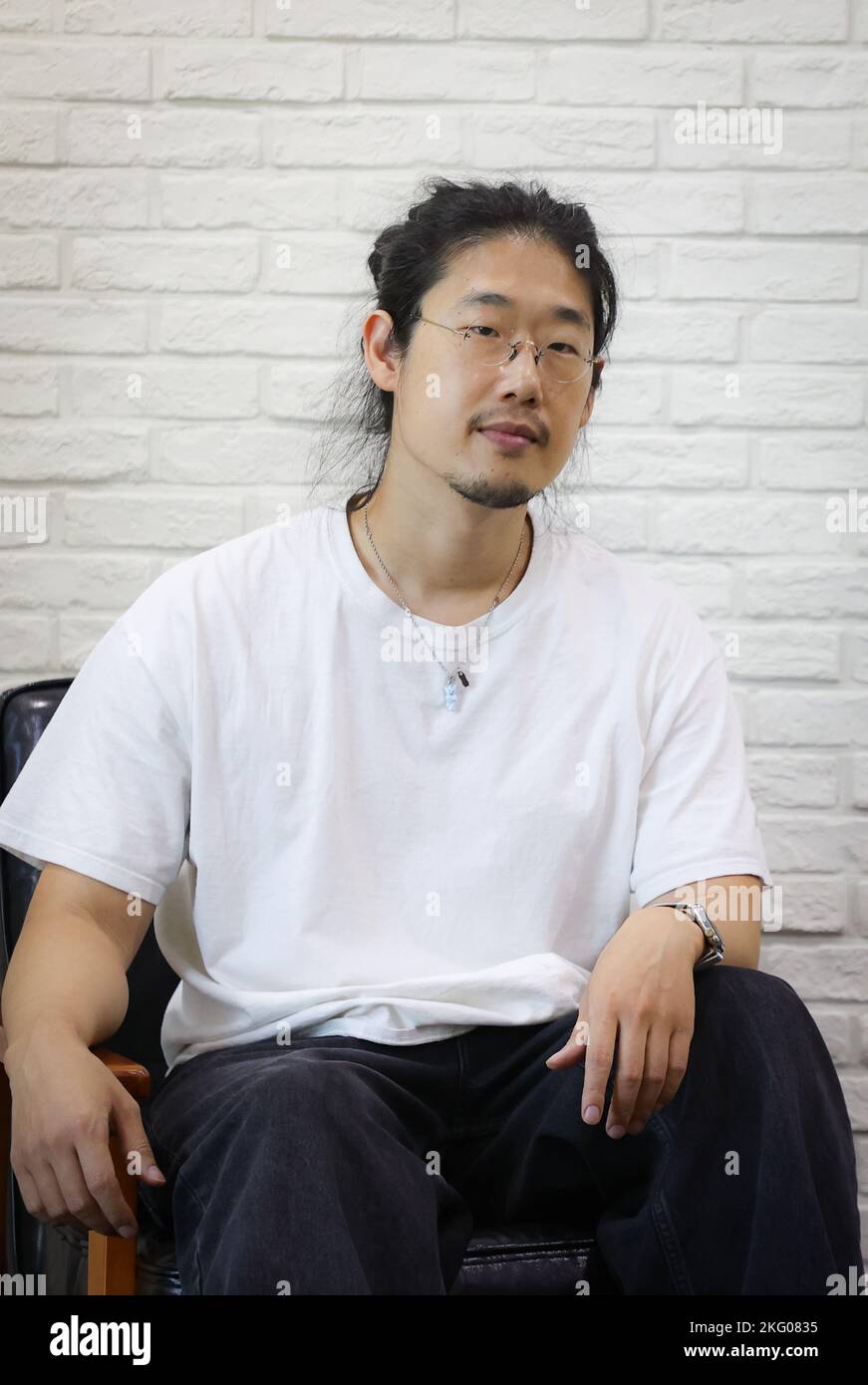 21st Nov, 2022. S. Korean webtoon artist Park Yong-je South Korean ...