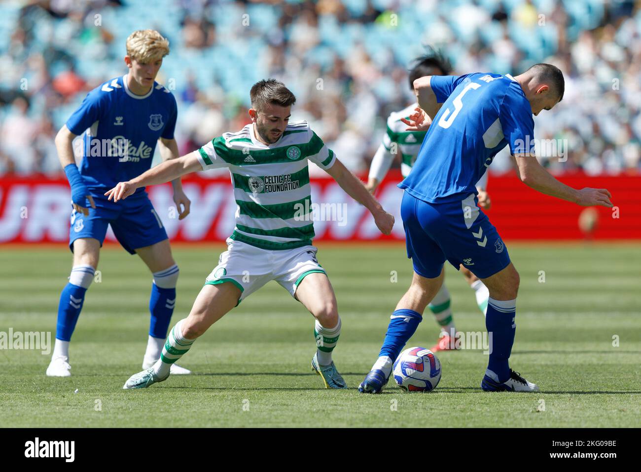 Michael ball everton football club hi-res stock photography and images ...