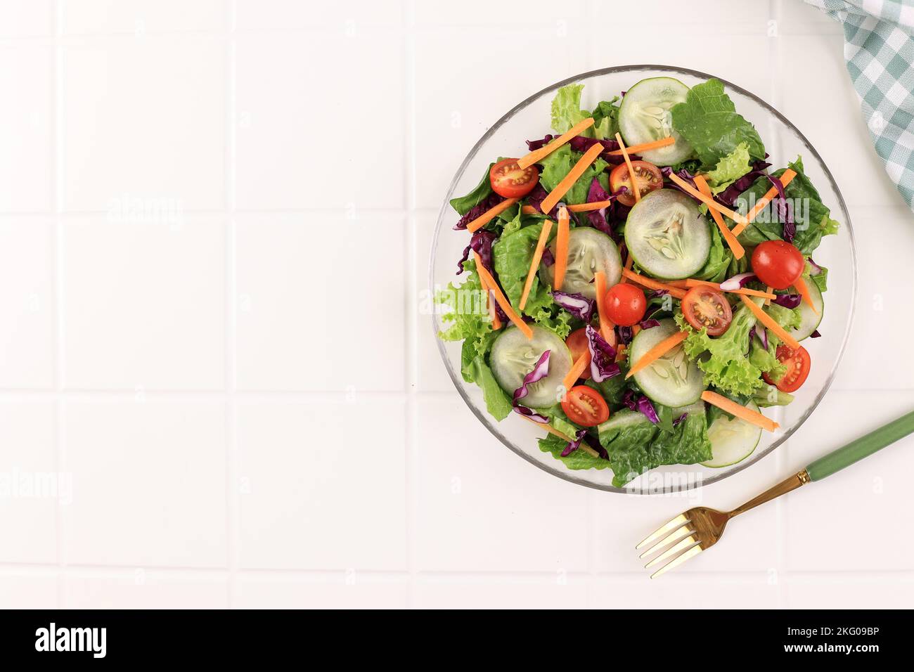 Top View Fresh Vegetable Salad with Timato, Sliced Cucumber, Carrot ...