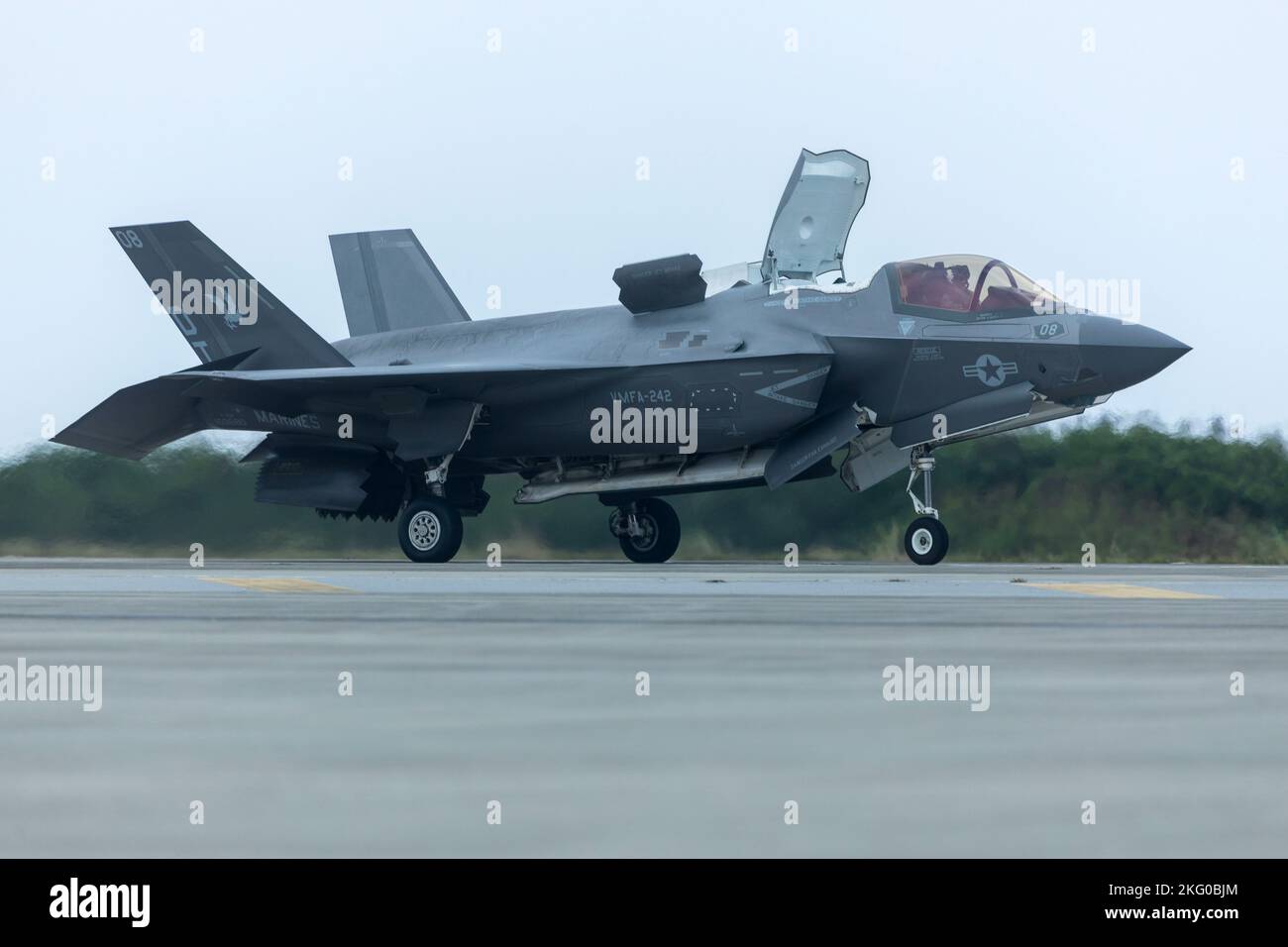 A U.S. Marine Corps F-35B Lightning II aircraft with Marine Fighter ...