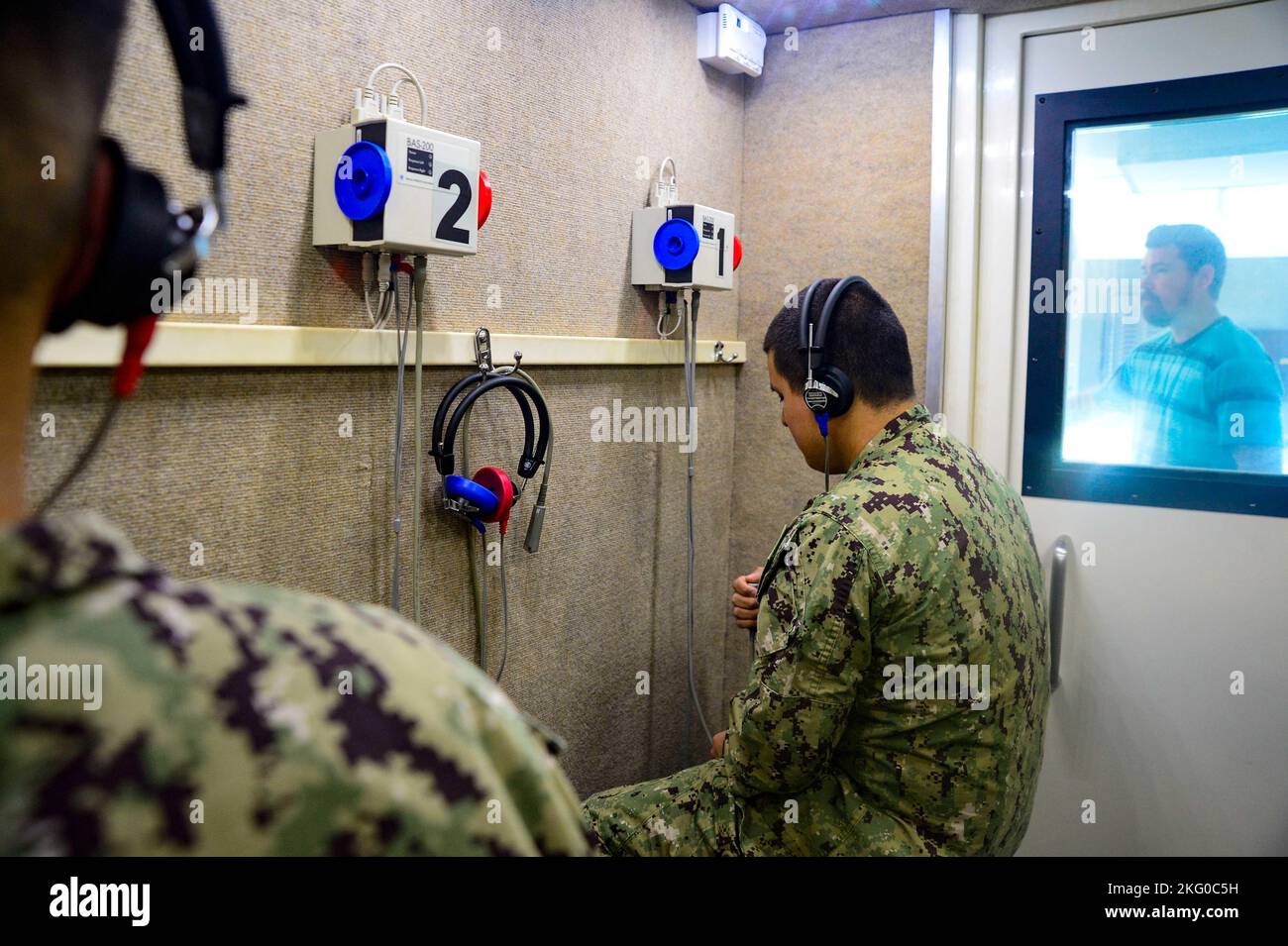 Audiogram hi-res stock photography and images - Alamy