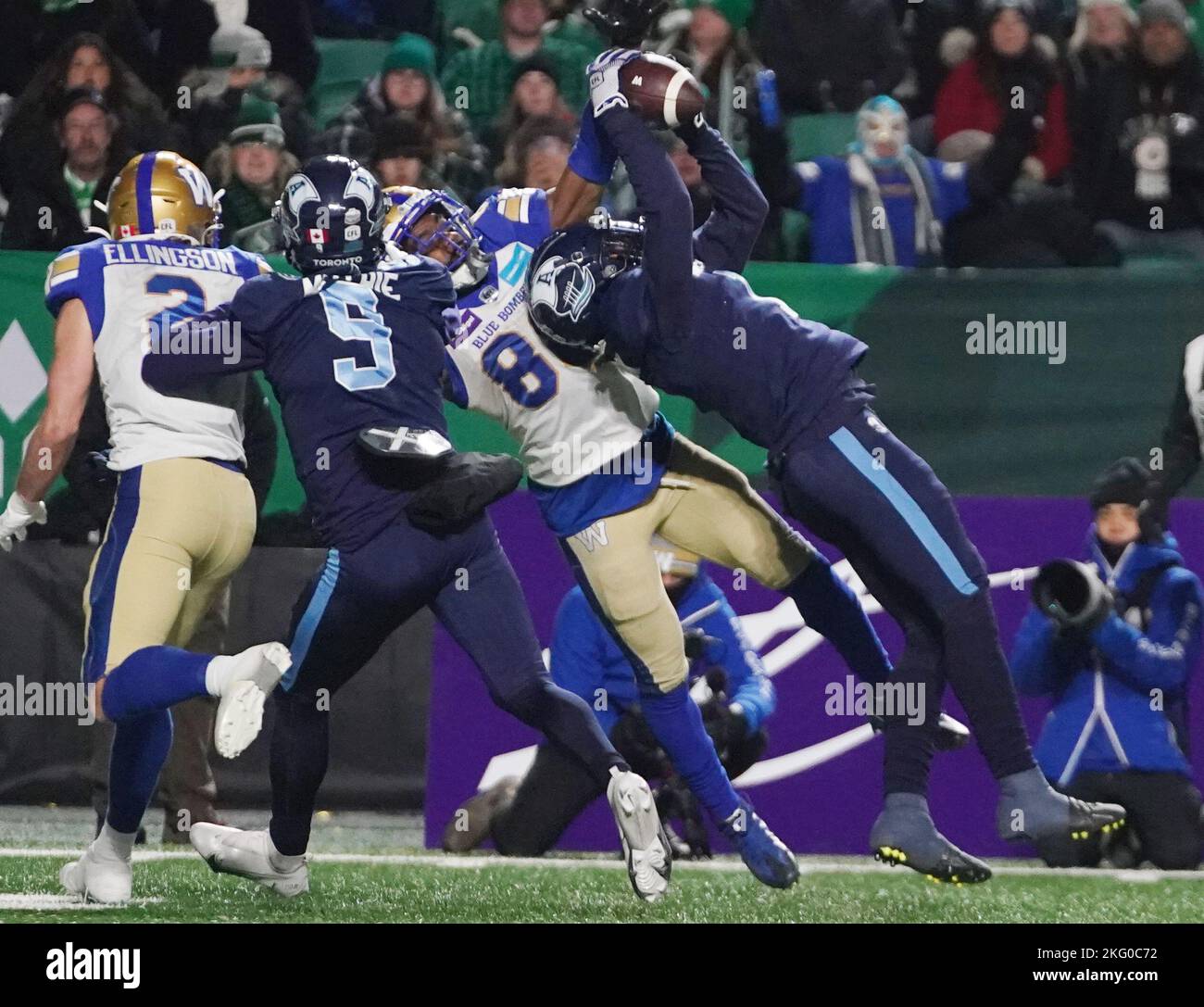Toronto Argonauts defensive back Shaquille Richardson (1) intercepts ...