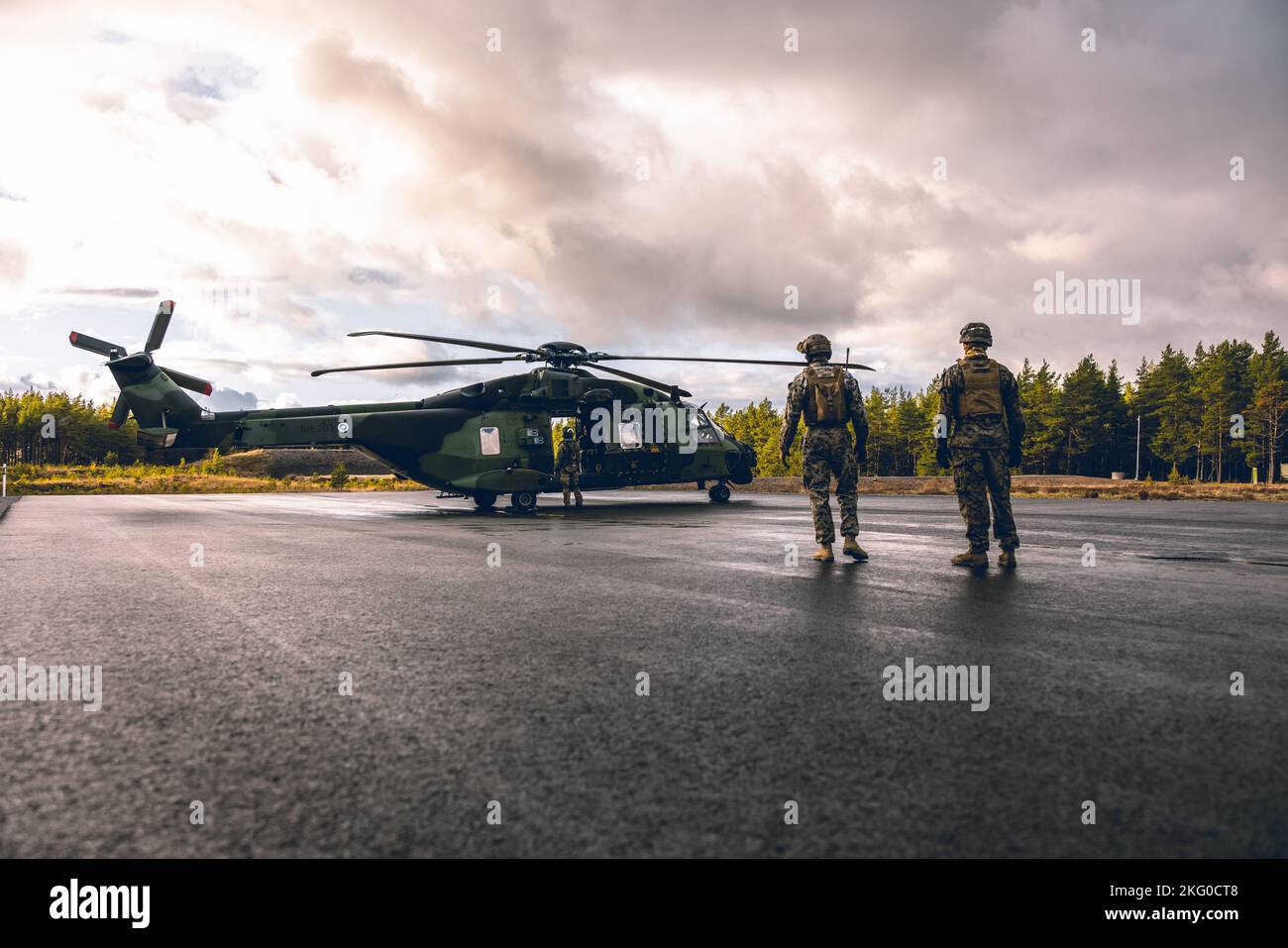 U.S. Marines with Combat Logistics Battalion 6 (CLB-6), Combat ...