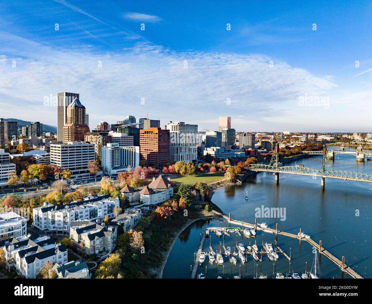 Portland oregon downtown hi-res stock photography and images - Alamy