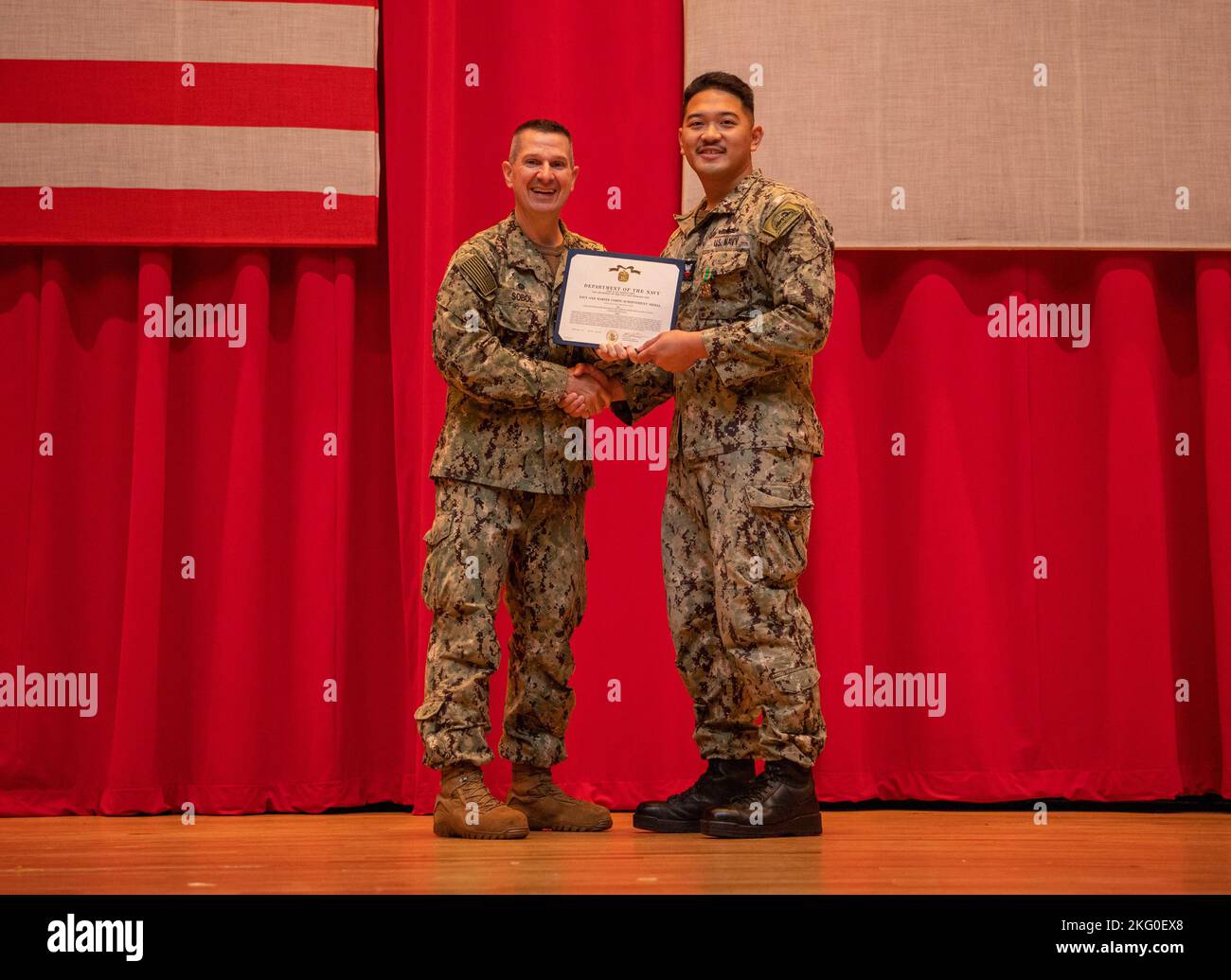 A medal for benny hi-res stock photography and images - Alamy