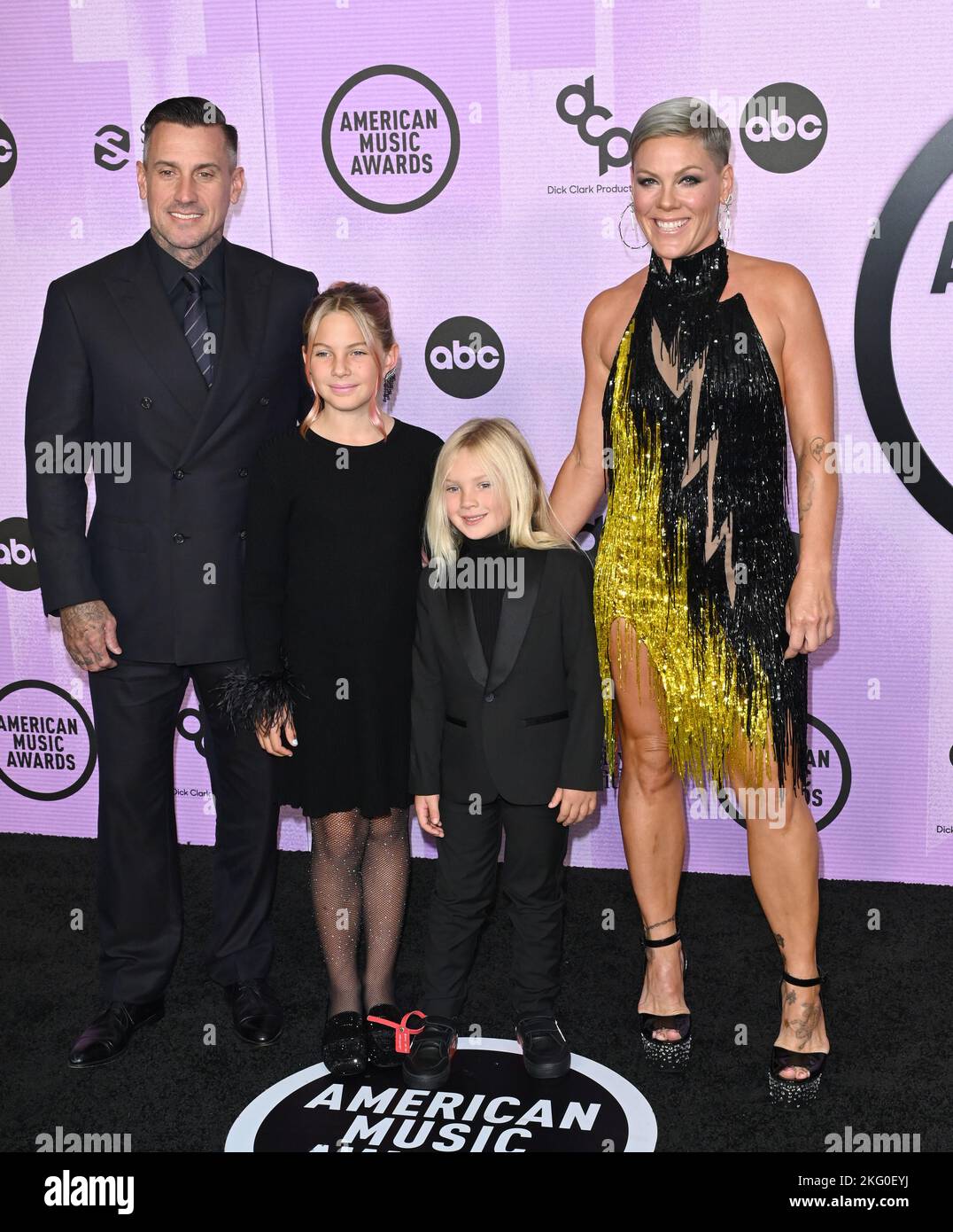 Los Angeles, USA. 20th Nov, 2022. Carey Hart, Pink, Willow Sage Hart ...