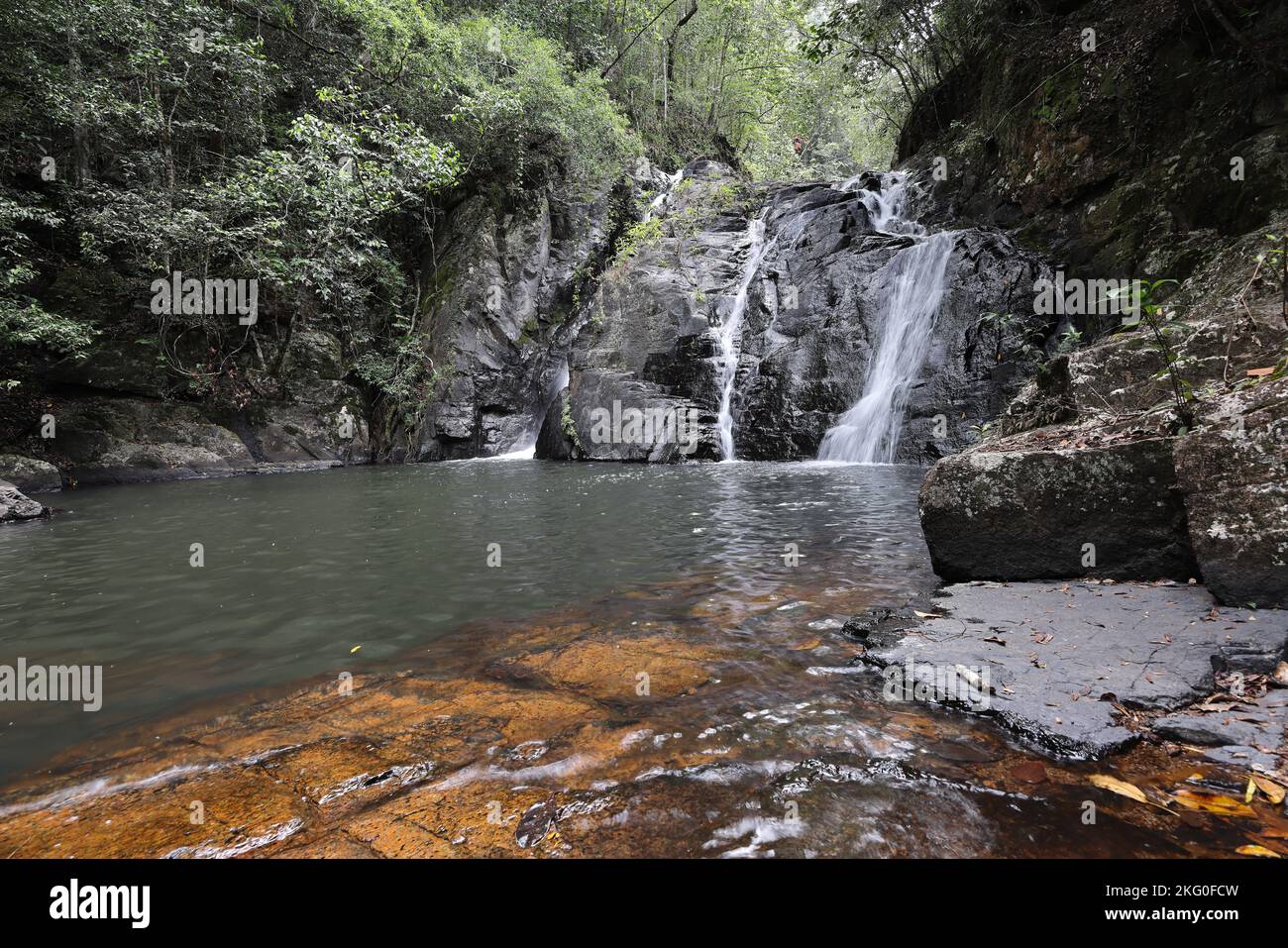 Dinner Falls, Mt. Hypipamee National Park, Queensland Australia Stock ...