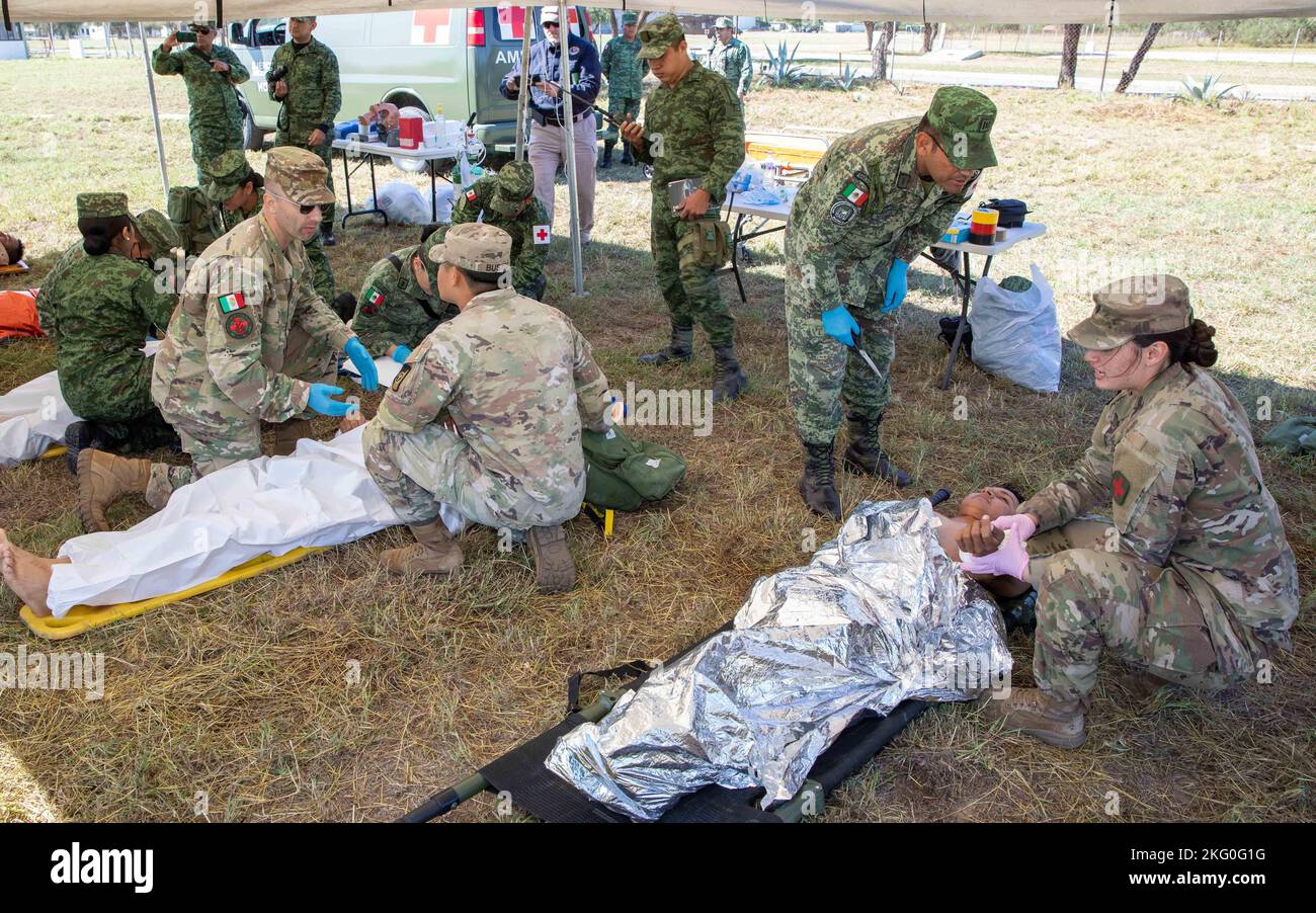 221019-N-PC620-0085 REYNOSA, Mexico (Oct. 19, 2022) U.S. Soldiers ...