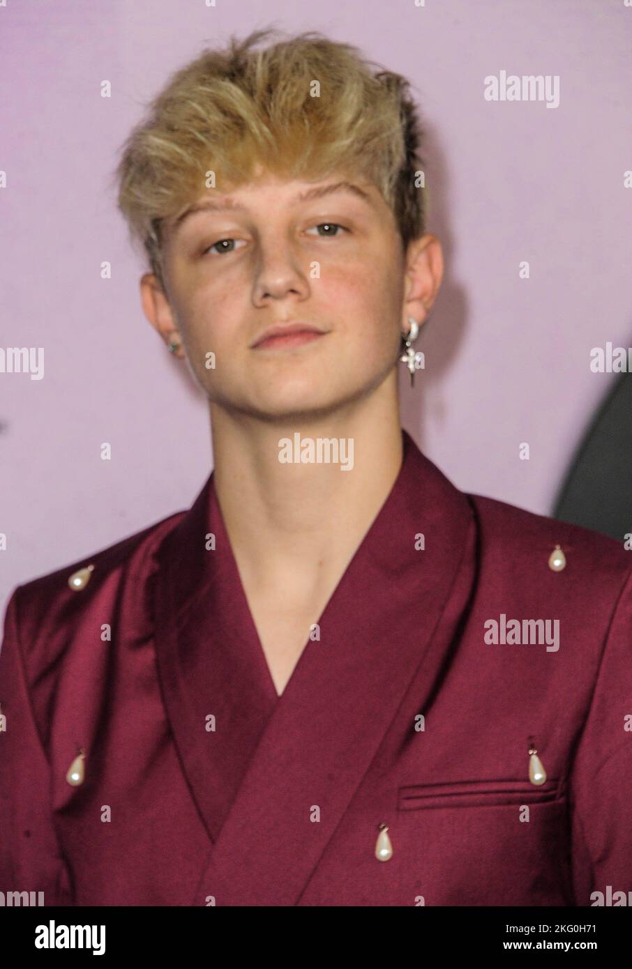 Los Angeles, CA. 20th Nov, 2022. Stefan Benz at arrivals for 2022 ...