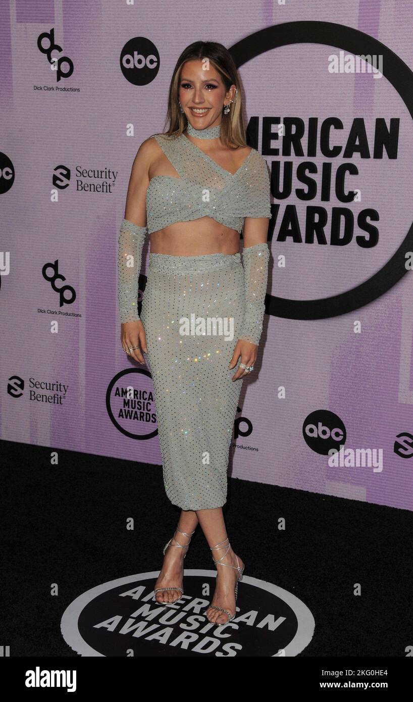 Los Angeles, CA. 20th Nov, 2022. Ellie Goulding at arrivals for 2022 ...
