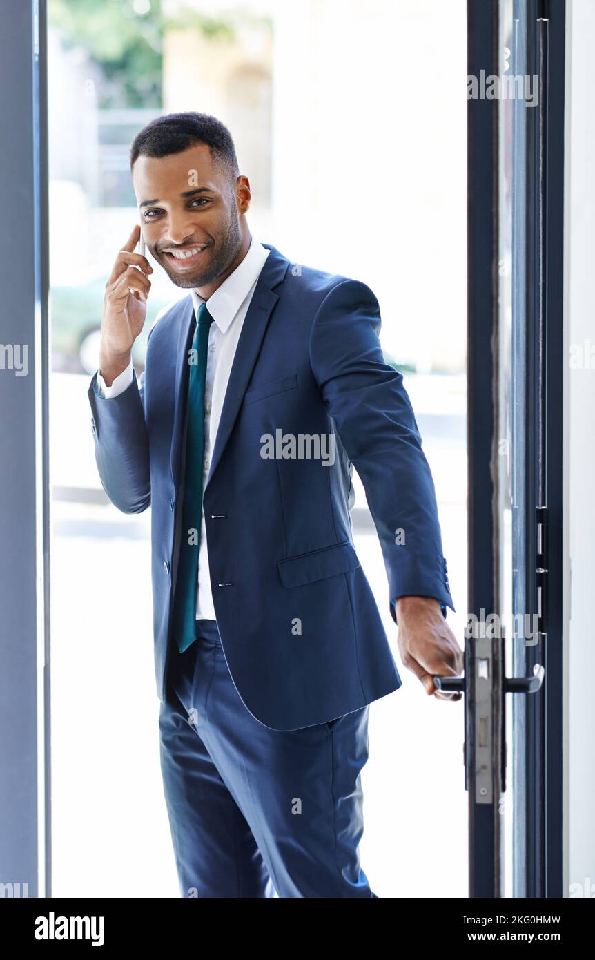 Entering office smile handsome hi-res stock photography and images - Alamy