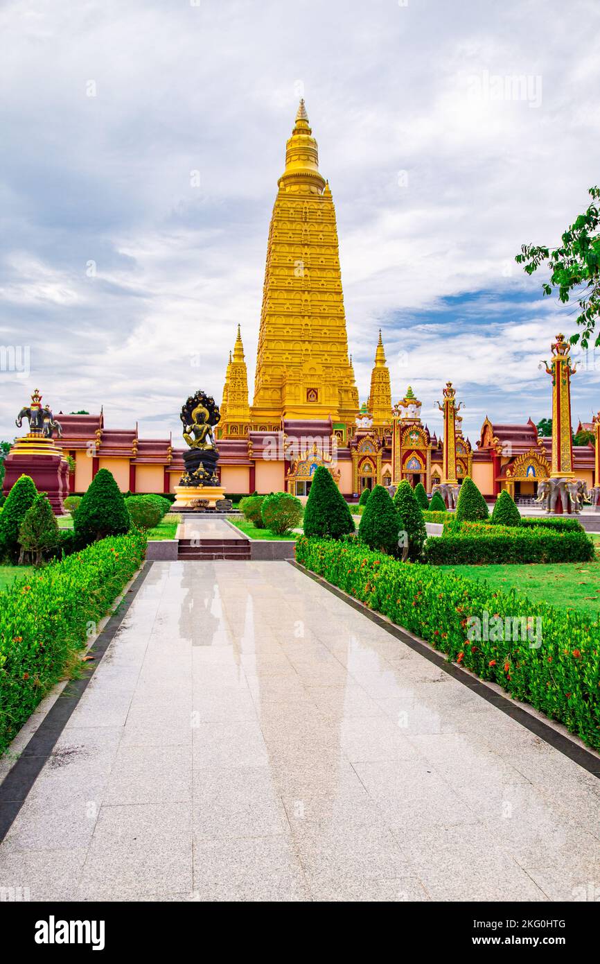 Wat MahaThat Wachira mongkol in Krabi, Thailand Stock Photo - Alamy