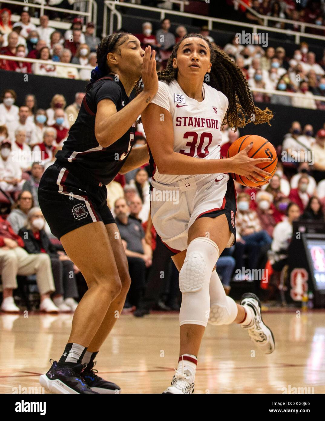 Maples Pavilion Stanford, CA. 20th Nov, 2022. CA, U.S.A. Stanford guard ...