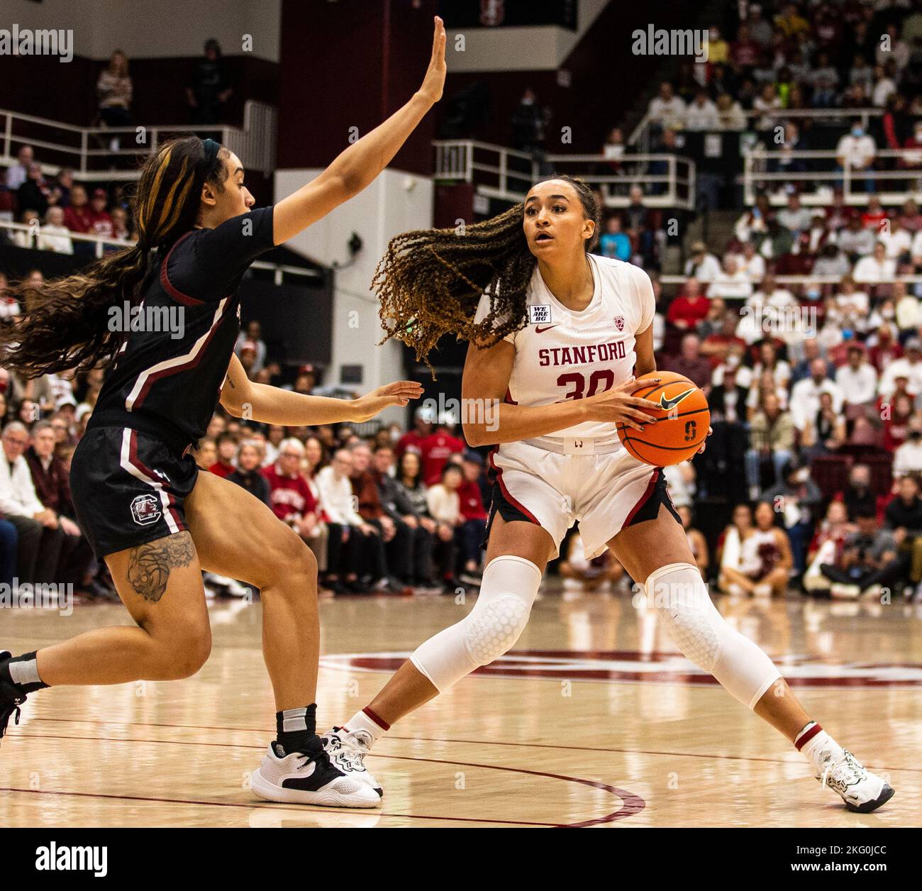 Maples Pavilion Stanford, CA. 20th Nov, 2022. CA, U.S.A. Stanford guard ...